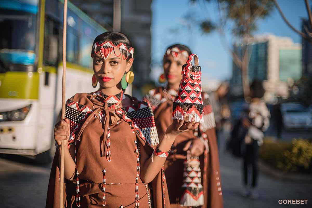 Tribes Ethiopia: The Best Known Tribes, 90 Languages